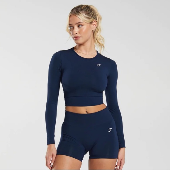Gymshark | Tops | Everyday Seamless Long Sleeve Crop Top Dark Blue ...